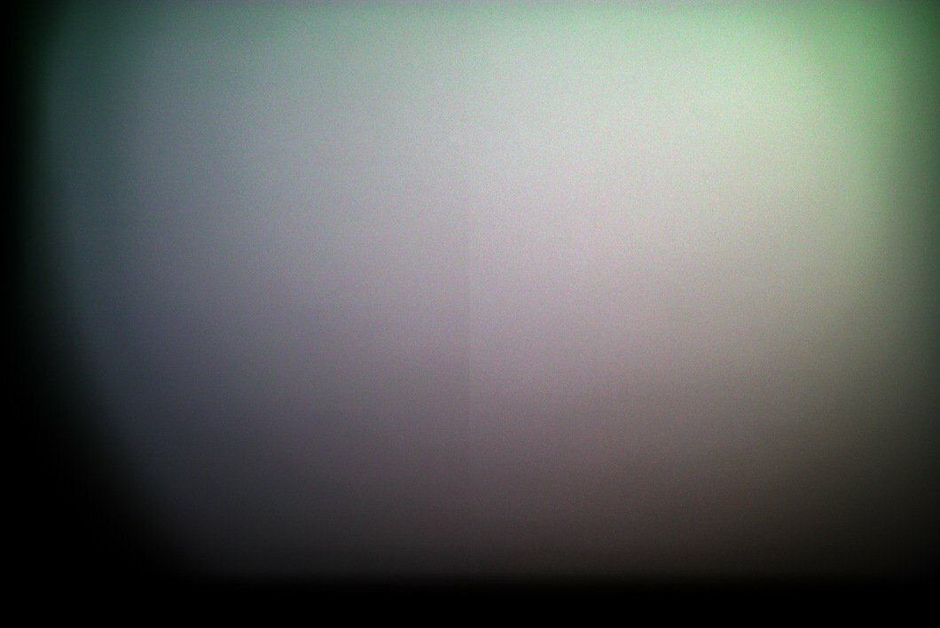 A7Sii: Strange Line on sensor - faulty, or to be expected? - Sony Alpha ...